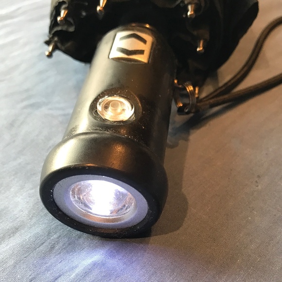 Samsonite | Accessories | Samonsite Lighted Umbrella Built In ...